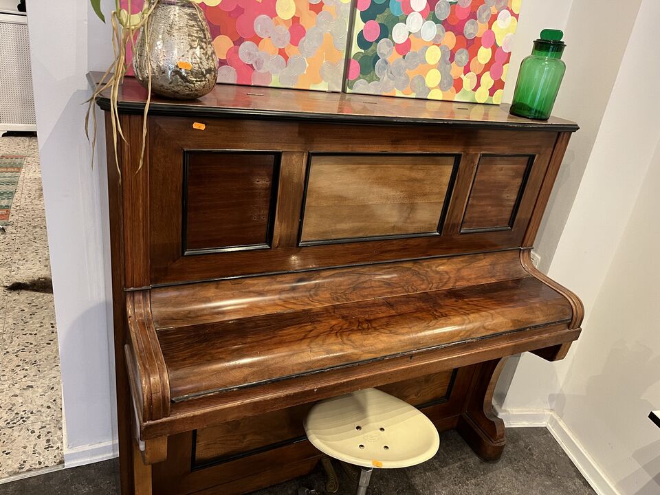 A8126 L19 - Klaver - Hornung & Møller + Diverse