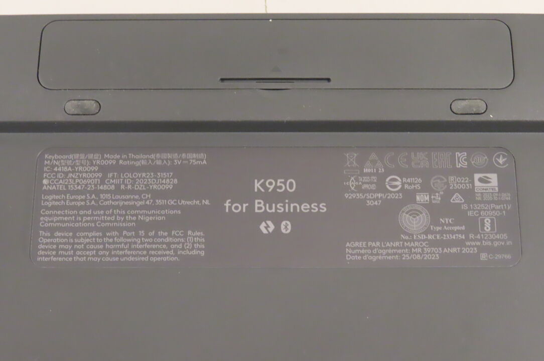 A8022 L67 - Tastatur LOGITECH K950 | Auktionshuset dab A/S