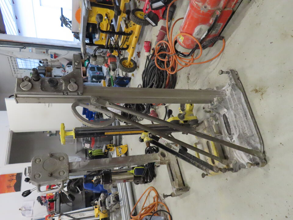 A7721 L49 - 2 stk. kerneboremaskine | Auktionshuset dab A/S