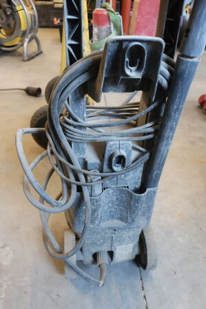 A7729 L143 - Højtryksrenser NILFISK C 125.3 | Auktionshuset dab A/S